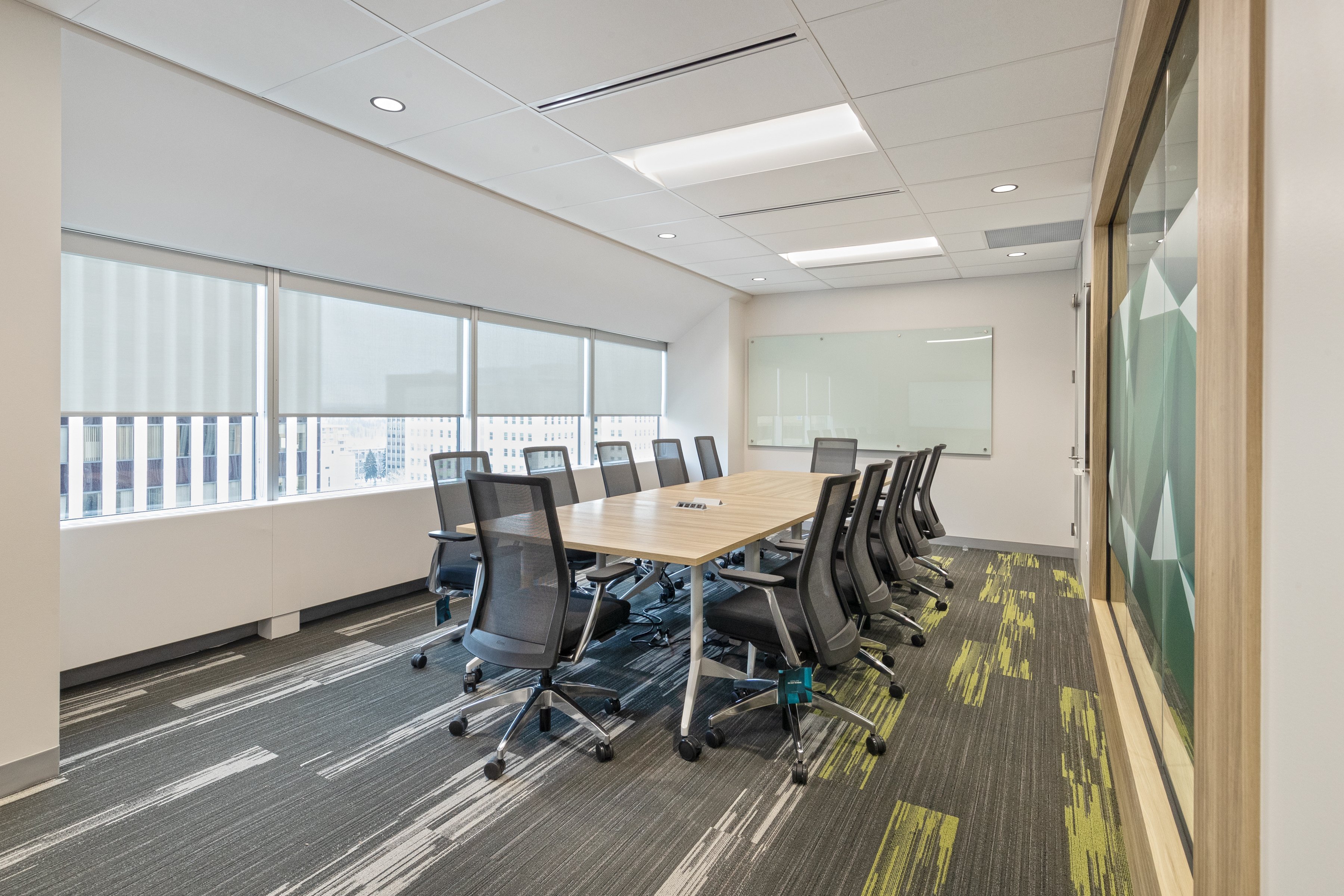 Choosing the Right Office Chair: What to Look For